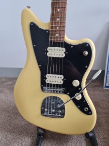 Are The Fender Jazzmasters Good Guitars? – Yes, Here Is Why! – Midlife ...